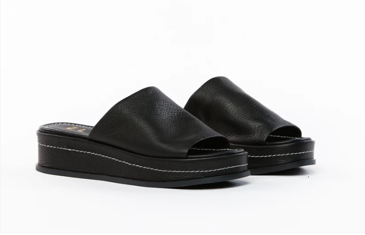 ELYSON BAHAMAS BLACK SLIDE – Alainn Mae